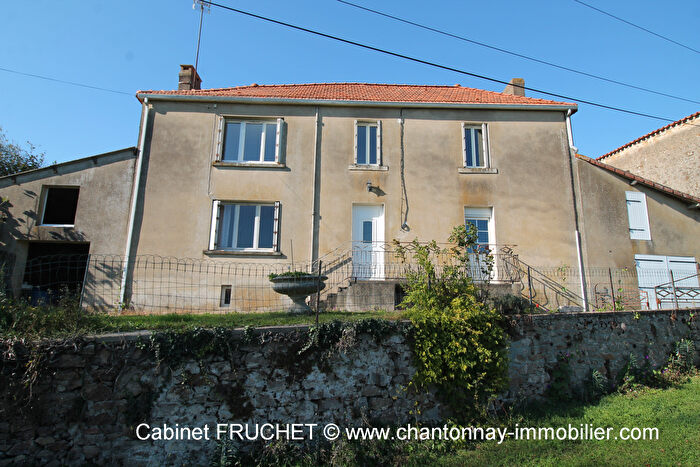 Maison à vendre - Saint-Cyr-des-Gâts - 4 pièces - 2 chambres