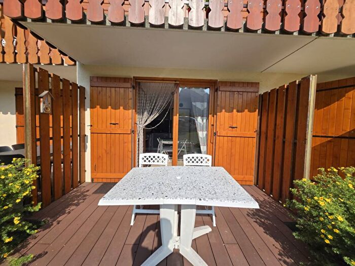 Appartement 1 pièce à Bernex, à vendre