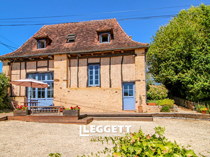 Maison 7 pièces à Sainte-Alvère, à vendre