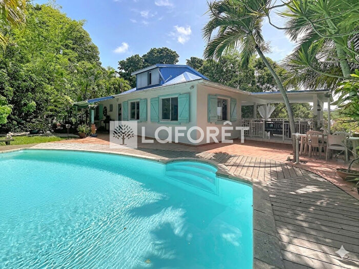 Le Gosier : Maison 6 pièces à vendre