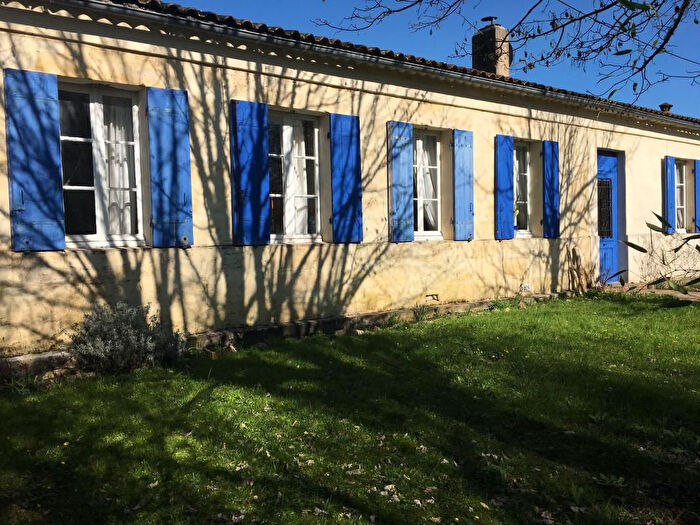 Maisons à vendre et appartements à louer - 1