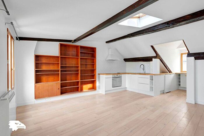 Appartement à louer - Saint Gervais, Paris ème arrondissement - 2 pièces - 1 chambre