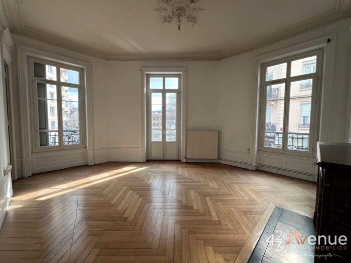 Appartement à vendre - Saint-Étienne, Tardy, Colline des Pères, Bizillon - 4 pièces - 3 chambres