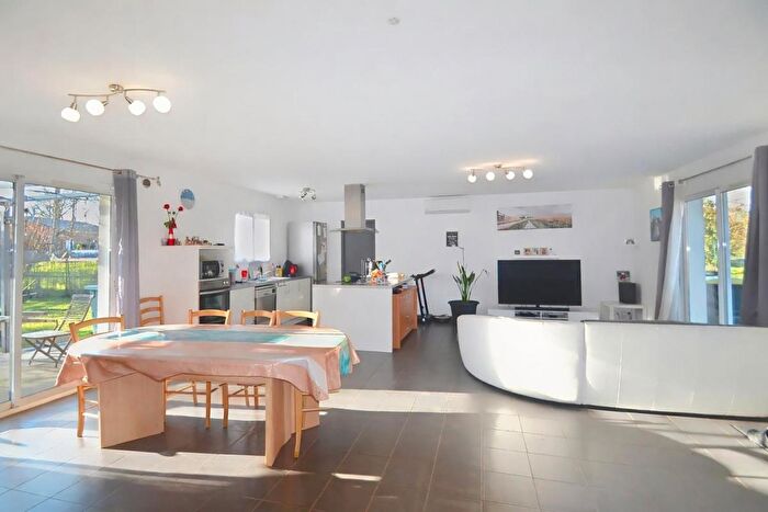 Maison à vendre - Langon - 5 pièces - 3 chambres