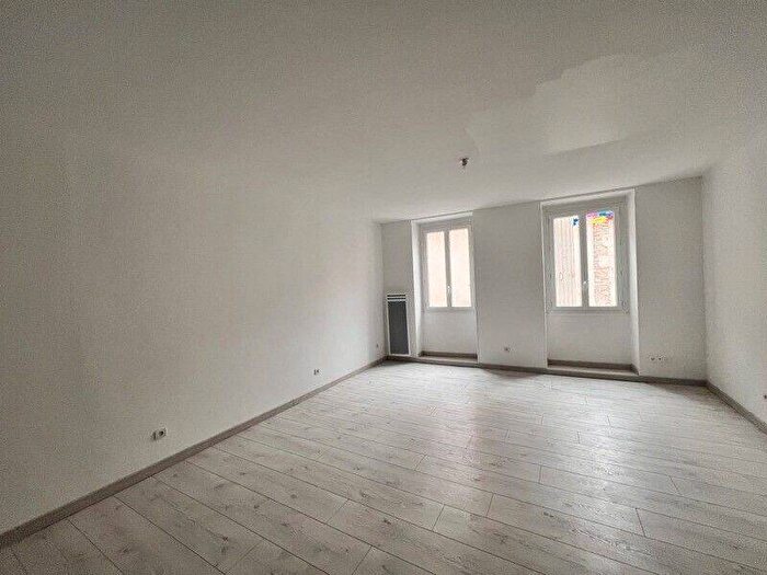 Appartement à louer - Centre Ville, Dax - 1 pièce