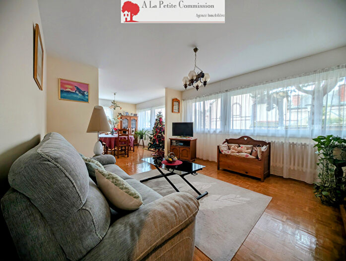 Appartement à vendre - Chartres - 4 pièces - 2 chambres