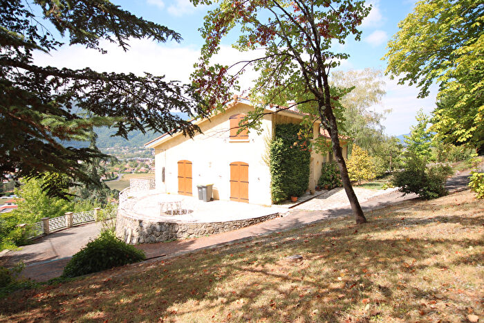 Maison 5 pièces à vendre à Foix