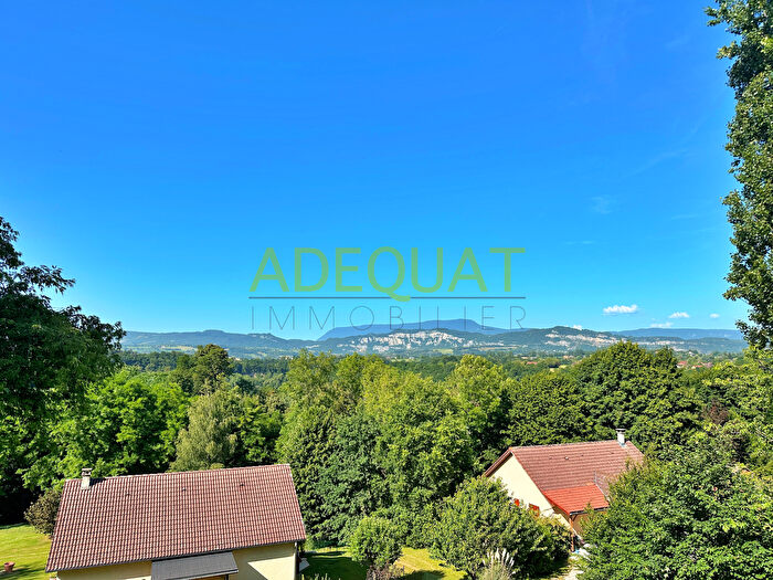 Appartement 4 pièces à Le Pont-de-Beauvoisin, à vendre