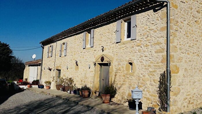 Maison à vendre - Mas-Saintes-Puelles - 8 pièces - 6 chambres