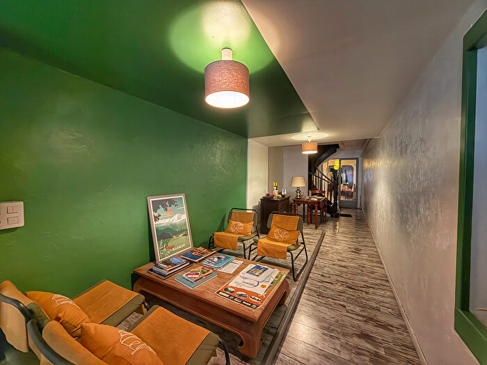 Maison à vendre - Saint-Jean-Pied-de-Port - 9 pièces - 5 chambres