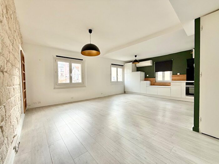 Appartement à louer - Palavas-les-Flots - 3 pièces - 2 chambres