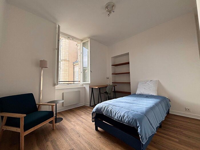 Appartement à louer - Angers, Doutre, Saint-Jacques - 1 pièce