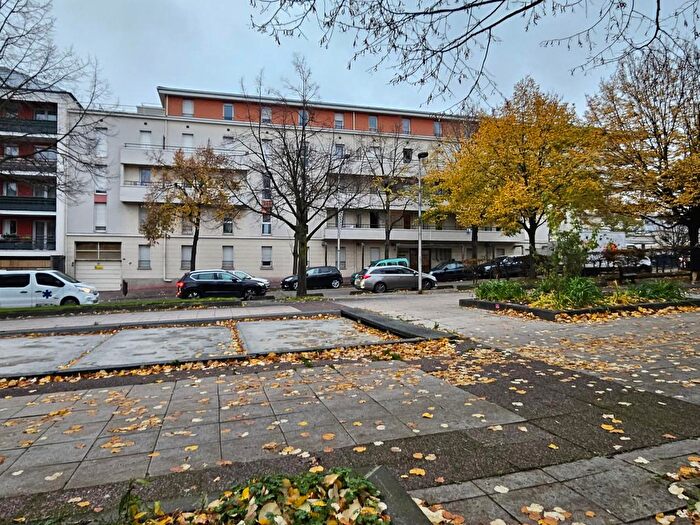 Créteil, La Source - Appartement 1 pièce à vendre