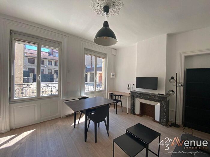 Appartement 1 pièce à Saint-Étienne, Saint-Roch, Vivaraize, Valbenoite, Centre Deux, à louer