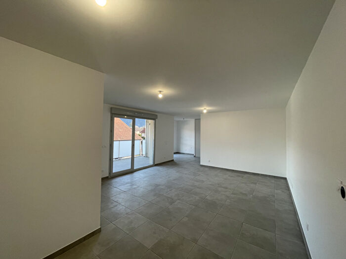 Maison à vendre - Saint-Pierre-en-Faucigny - 3 pièces