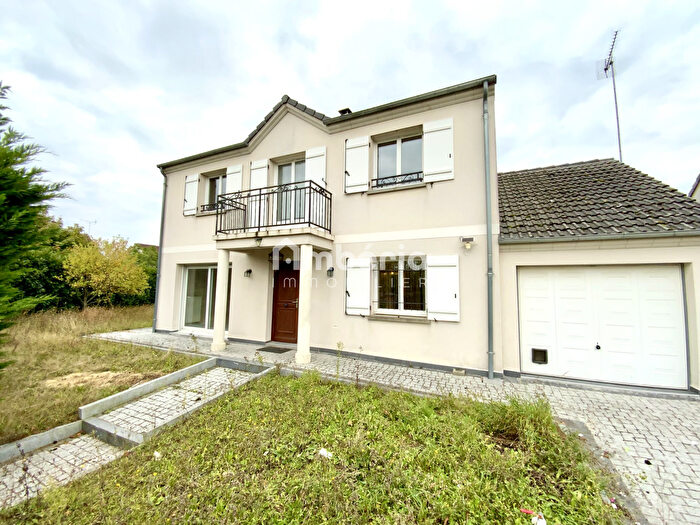 Maison à vendre - La Chapelle-Saint-Mesmin - 7 pièces - 5 chambres