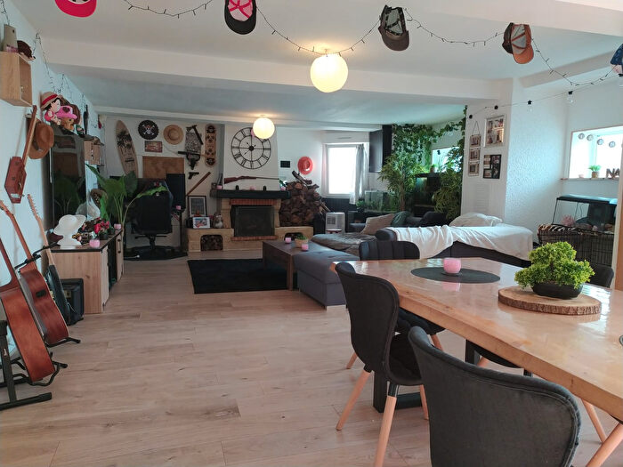 Maison 7 pièces à Bouillé-Ménard, à vendre
