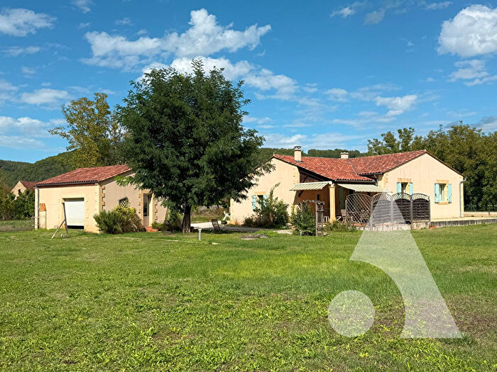 Maison à vendre - Saint-Cybranet - 4 pièces - 3 chambres