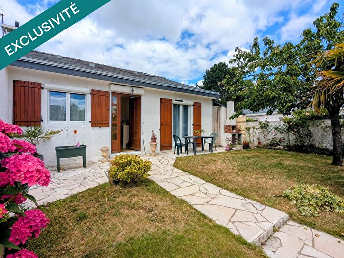 La Chapelle-sur-Erdre, Gesvrine : Maison 5 pièces à vendre