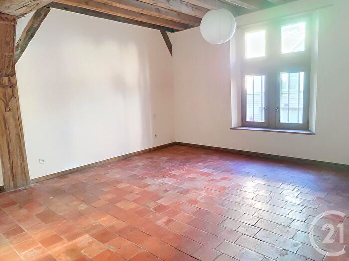 Appartement à louer - Troyes, Cathédrale - 4 pièces - 3 chambres