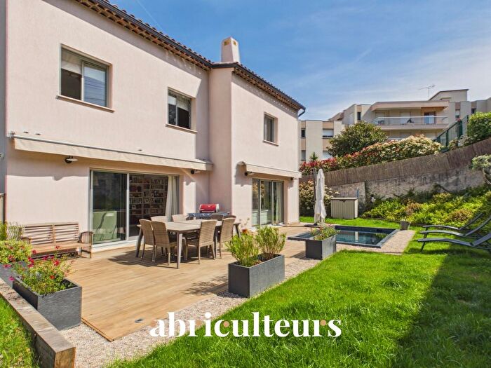 Saint-Laurent-du-Var, Centre-ville, Rascas, Notre-Dame, Condamines - Maison 4 pièces à vendre
