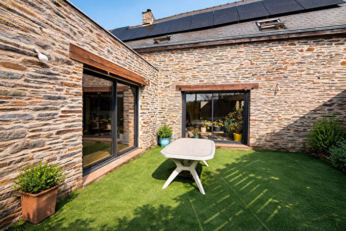 Maison à vendre - La Chapelle-Gaceline - 6 pièces - 4 chambres