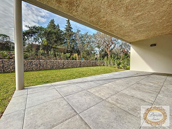 Appartement à vendre - Nîmes - 3 pièces - 2 chambres