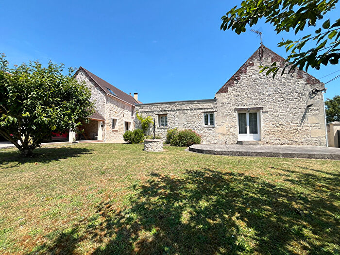 Pont-Sainte-Maxence, Sarron : Maison 8 pièces à vendre