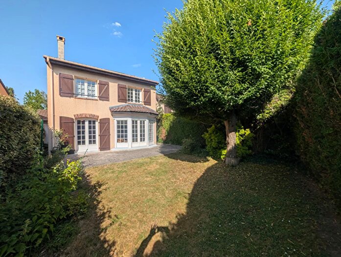 Maison 7 pièces à vendre à Les Clayes-sous-Bois