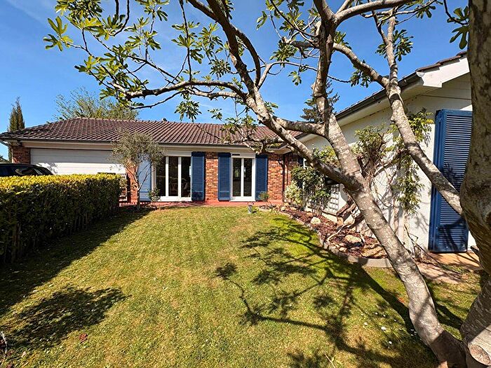Haut, Vernouillet - Maison 6 pièces à louer