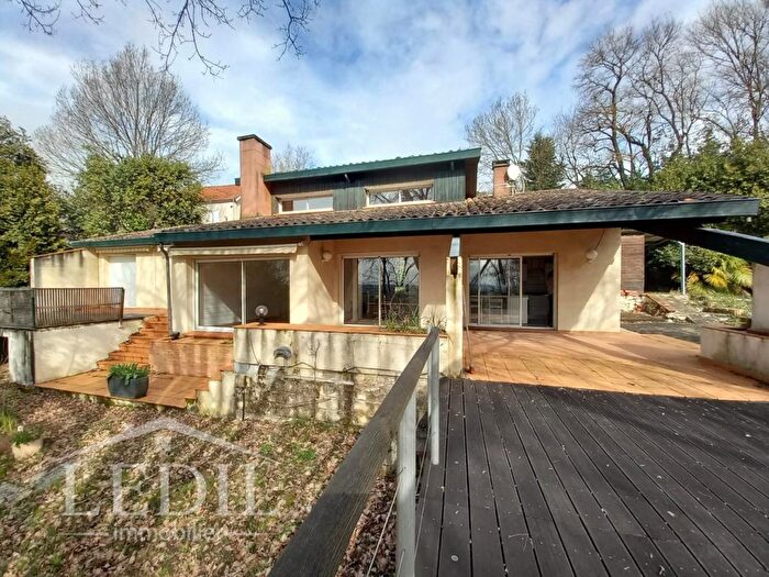 Maison à vendre - Agen, Rocher de Saint-Esprit, Hôpital - 6 pièces - 5 chambres