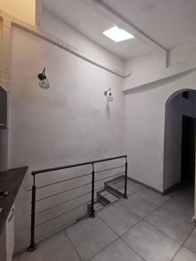 Appartement à louer - Marseille ème arrondissement - 2 pièces - 1 chambre