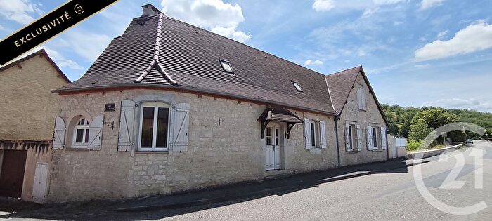 Maison 5 pièces à Saint-Germain-du-Bel-Air, à vendre
