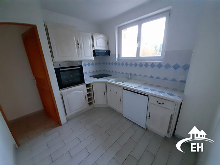 Appartement 3 pièces à louer - La Neuve-Lyre
