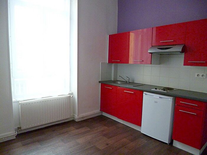 Appartement à louer - Clermont-Ferrand, Delille, Cathédrale, La Gare - 2 pièces - 1 chambre