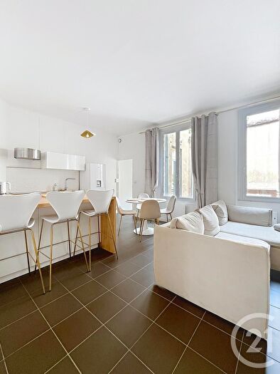 Appartement à louer - Orléans, Bannier, République - 2 pièces - 1 chambre