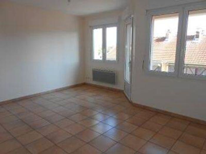 Briand Leclerc, Sens - Appartement 2 pièces à louer