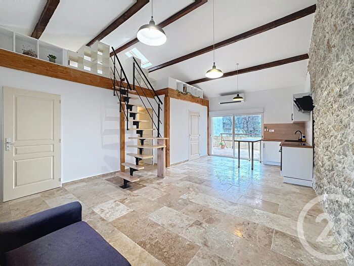 Maison à louer - Marseille e , La Capelette - 4 pièces - 2 chambres