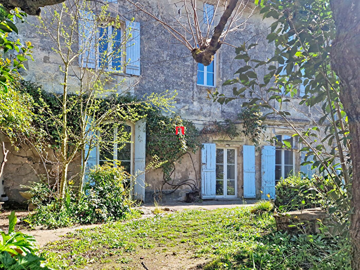 Maison 10 pièces à vendre à Saint-André-de-Cubzac