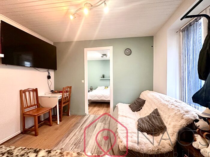 Appartement 2 pièces à Clamart, Centre-ville, à vendre