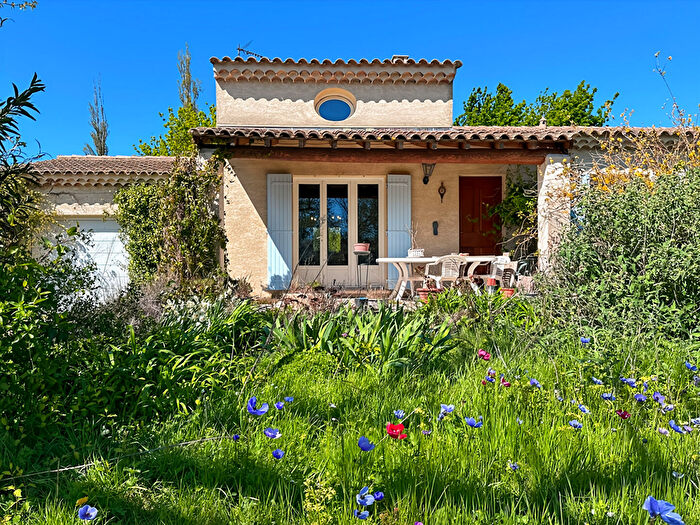 Maison 5 pièces à vendre à Mollégès