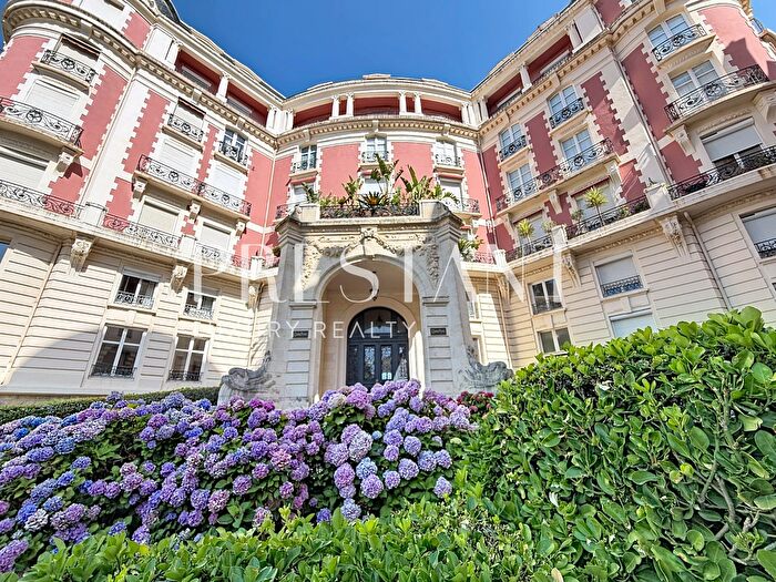 Biarritz, Saint-Charles, Phare, Larochefoucauld : Appartement 5 pièces à vendre