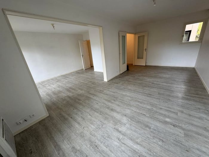 Angers, Roseraie : Appartement 4 pièces à louer