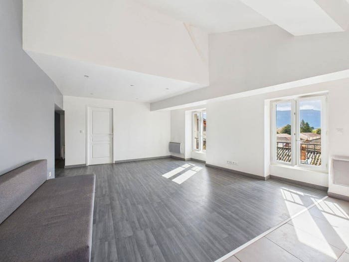 Centre, Saint-Marcellin : Appartement 3 pièces à louer