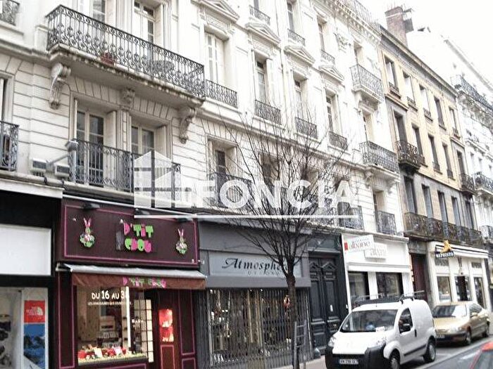 Appartement à louer - Hyper Centre-Vieille Ville, Saint-Étienne - 3 pièces - 2 chambres