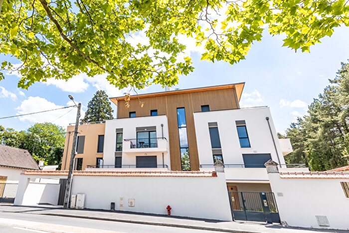 Saint-Jean-de-Braye, Ouest : Appartement 3 pièces à louer