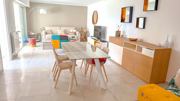 Appartement à vendre - Fréjus, Fréjus Plage - 2 pièces - 1 chambre