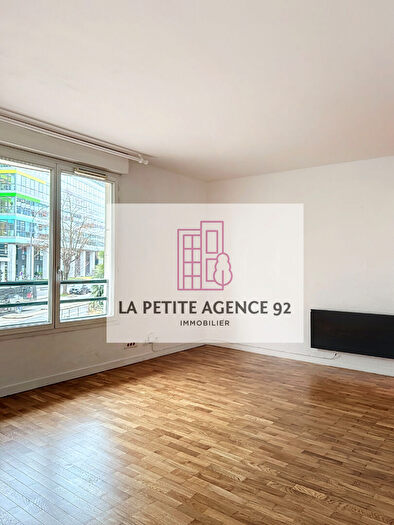 Appartement à louer - Châtillon, Roissys, Béranger - 2 pièces - 1 chambre