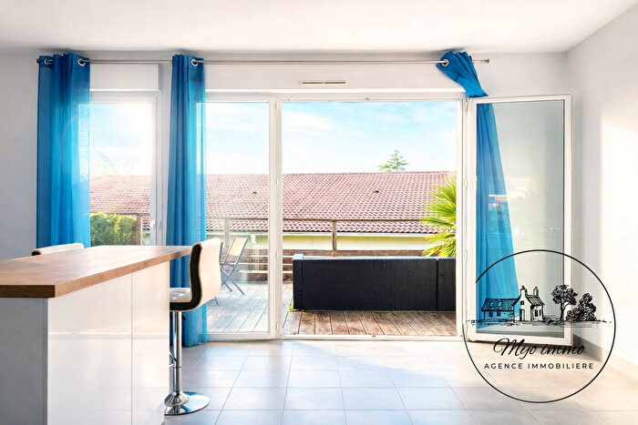 Maison 4 pièces à vendre à Brains