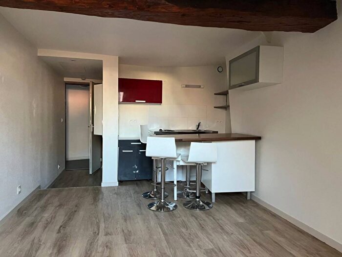Centre-ville, Victor Hugo, Grenoble : Appartement 1 pièce à louer